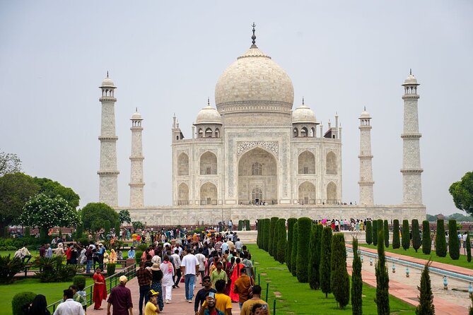 Skip-The-Line Taj Mahal Sunrise Private Tour with Special Add-ons - The Itinerary: Breaking Down the Experience