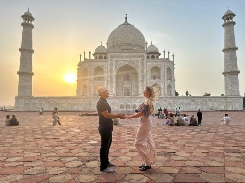 skip the line taj mahal tour with private tour guide - Limitations and Considerations