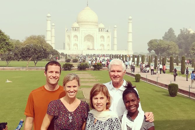 Skip-the-Line : Taj Mahal with Mausoleum Tickets with Guided Tour - The Value of the Experience