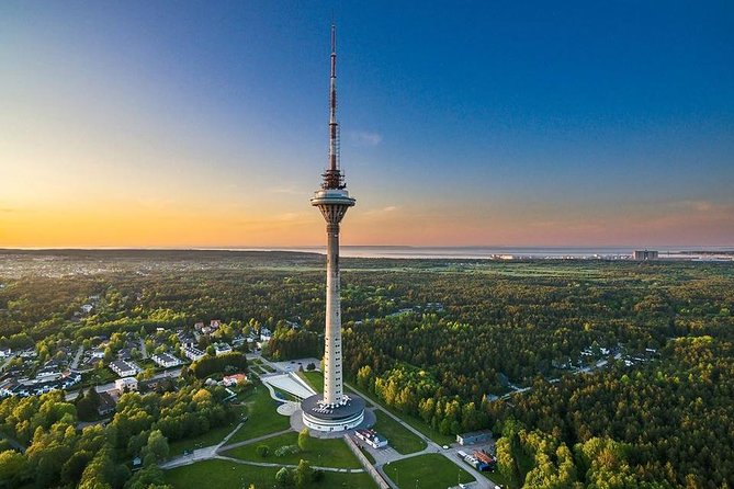 Skip the Line: Tallinn TV Tower Entrance Ticket - Visitor Experience and Amenities