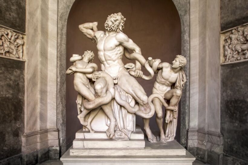 Skip the line Vatican Museum Sistine & St.Peter Private Tour - What Travelers Say