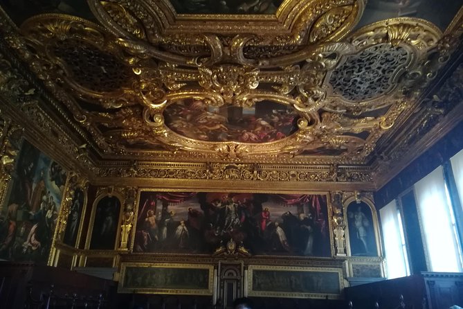 Skip-the-Line Venice Private Tour Including St Mark Doges Palace & Gondola Ride - Overview of the Tour