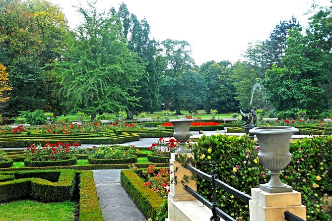 Skip-the-Line Wilanow Palace and Gardens Private Guided Tour - Why Choose the Wilanow Palace and Gardens Private Tour?