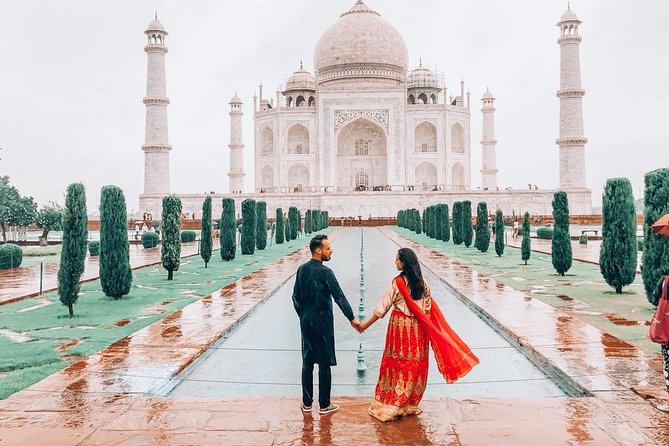 Skip the Lines: Taj Mahal and Agra fort tour from Delhi by Car - An In-Depth Look at the Tour Experience