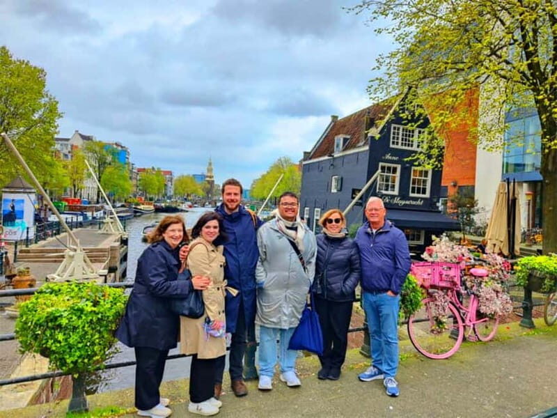 Skipping Lines & Sipping Beers: A History Tour of Amsterdam - Inclusions and What You Get