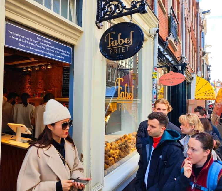 Skipping Lines & Sipping Beers: A History Tour of Amsterdam - Practical Tips for Participants