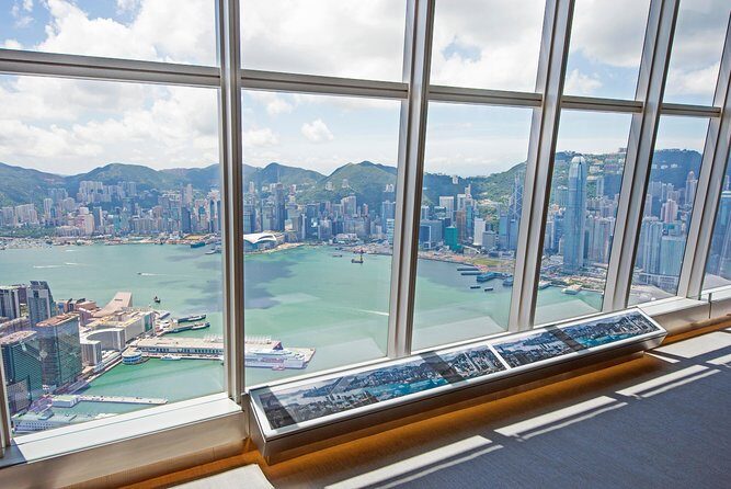 sky100 Beverage Package at Café 100 by The Ritz-Carlton - Authentic Perspectives from Reviewers