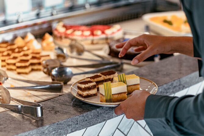 Skyfeast Dining Experience at Sydney Tower - The Atmosphere and Service