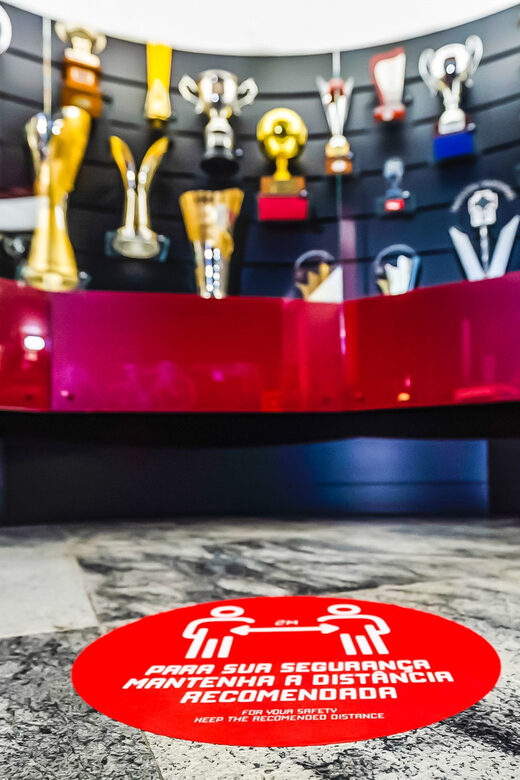 SL Benfica Museum Ticket with Souvenir Scarf - Analyzing the Experience in Detail