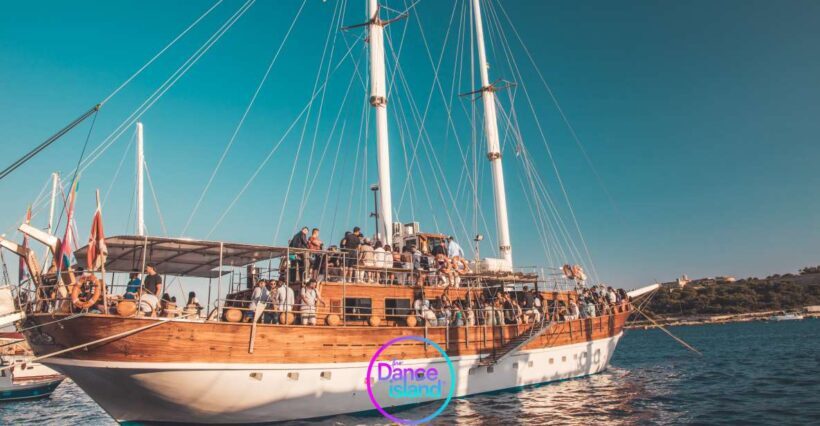 Sliema: Sailboat Party with an Open Bar, Food, and Swimming - Authentic Touches and Review Highlights