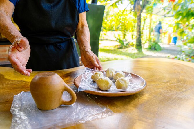 Sloth Tour in La Fortuna and Tortillas Cooking Class - Traveler Reviews and Experiences