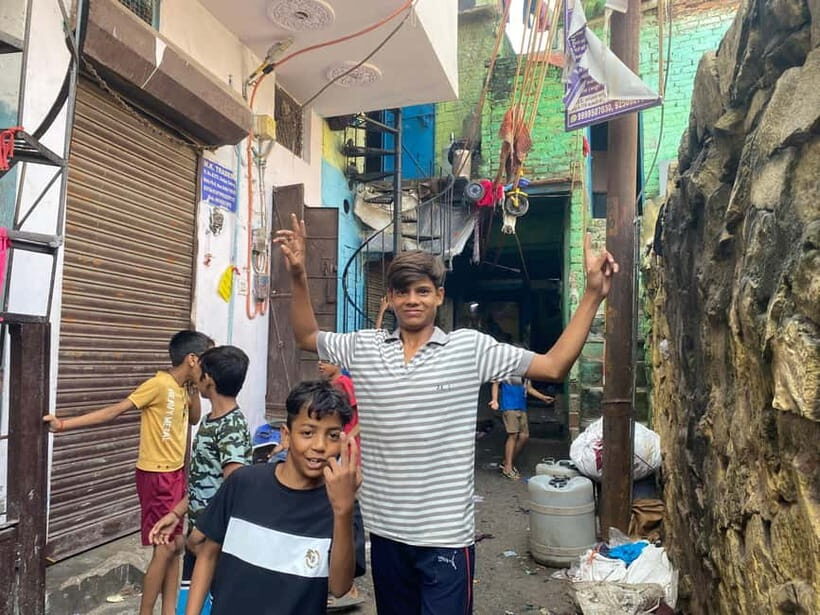 Slum Tour - Sanjay Colony Slum Guided Walking Tour in DELHI - Discovering Sanjay Colony: A Guided Walk Through Delhi’s Vibrant Slum