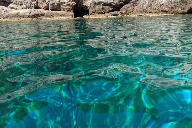 Small Boat Rental Review: Explore the Islands - Exploring the Islands at Your Own Pace