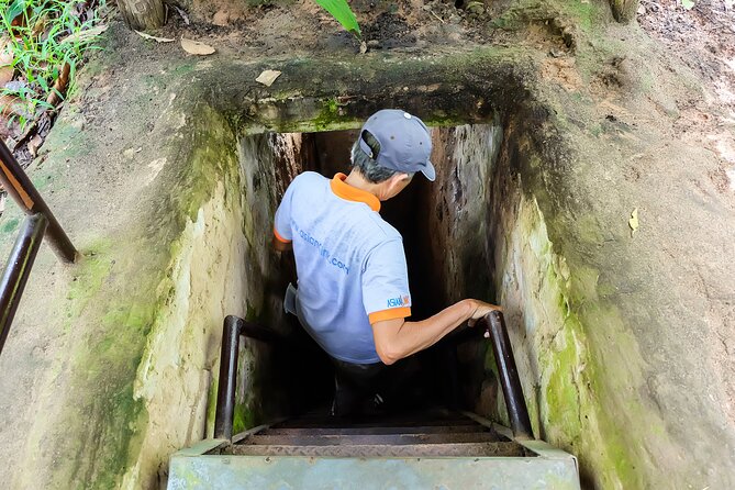 Small-Group 1-day: Cu Chi Tunnels, Cao Dai Temple & Ba Den Mount - What Makes This Tour Stand Out?