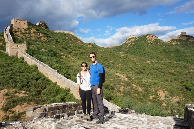 Small-Group 1-day Jinshanling Great Wall 6km Hiking tour - Detailed Review of the Tour Experience