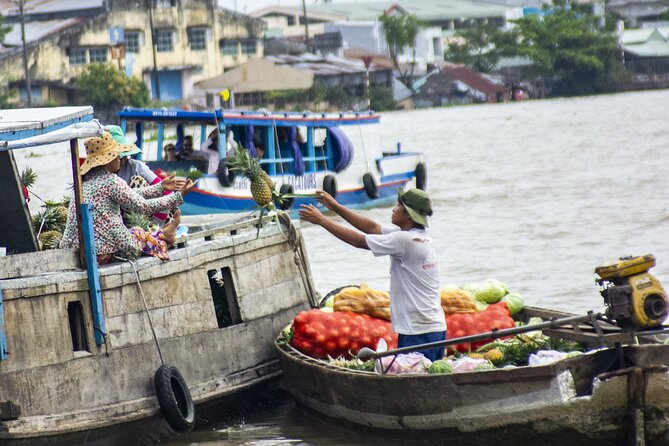 Small-group 2-Day Mekong Delta: Floating market, Cooking Class... - Why This Tour Works Well