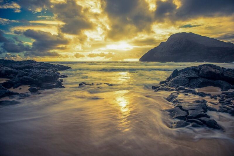 Small Group 3 Hour Honolulu Sunrise Tour with Malasadas - Discovering the Small Group 3-Hour Honolulu Sunrise Tour with Malasadas