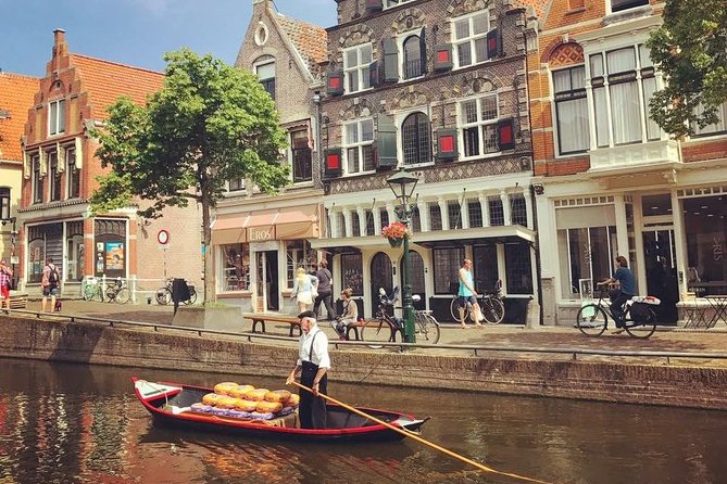 Small Group Alkmaar City Walking Tour *English* - Frequently Asked Questions