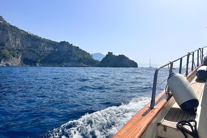 Small Group Amalfi Coast Boat Day Tour From Positano - Participant Requirements and Conditions