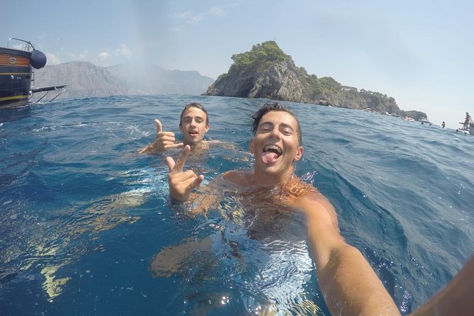 Small-Group Amalfi Coast Day Cruise from Positano - FAQ