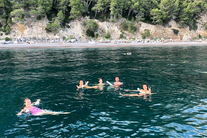 Small Group Amalfi Coast Day Trip From Positano or Praiano - Key Points