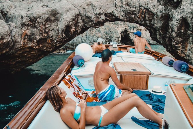 Small Group Amalfi Coast Day Trip From Positano or Praiano - Safety Measures and Operator Response