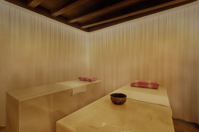 Small-Group Arab Bath Experience in Hammam Al Ándalus Palma - Options for Massage and Relaxation