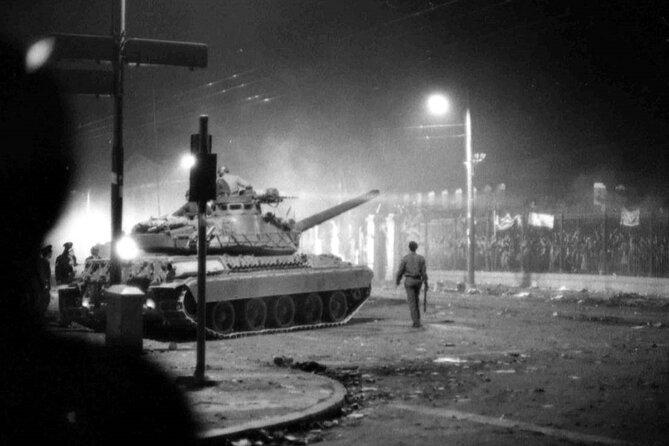 Small-Group Athens City of Rebellion Walking Tour - Tour Highlights and Experiences