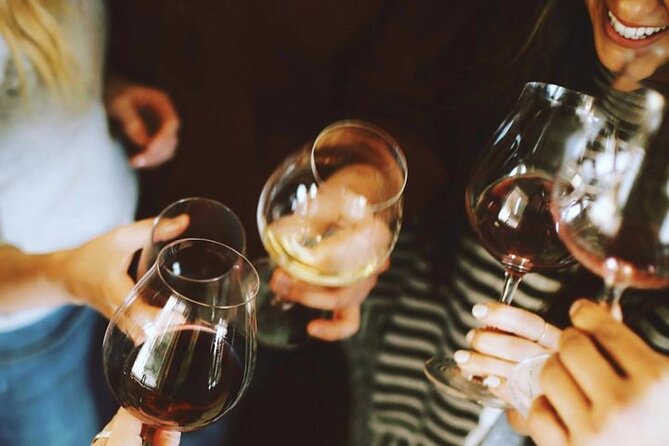 Small Group Barcelona Walking Tour, Flamenco Show & Tapas Dinner - Tapas and Wine Tasting Experience