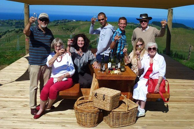 Small group - Beer, Wine, Cider and Gin Tour - 5.0 - 5.5 hours - The Sum Up