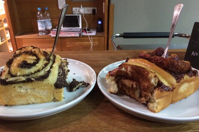 Small-Group Berlin Sightseeing and Food Tour of Prenzlauer Berg and Mitte - Historical Insights