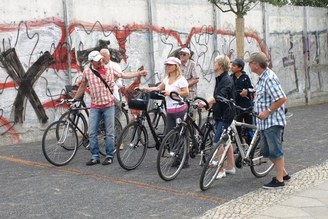 Small-Group Berlin Wall Bike Tour - Meeting and Logistics