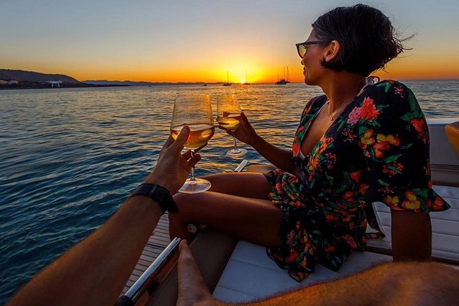 Small Group Boat Day & Evening Tour to Sorrento Coast and Capri - Tour Conditions and Accessibility