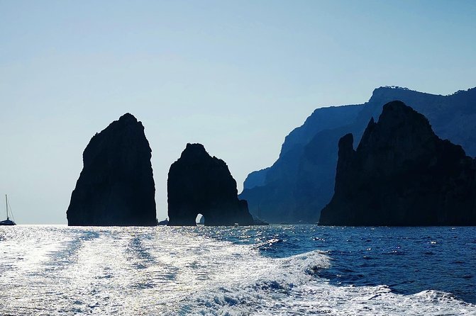 Small group boat tour to Capri with aperitif - The Sum Up