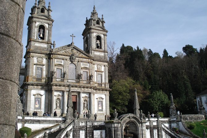 Small-Group Braga Half-Day Tour With Bom Jesus - Meeting Point and Accessibility