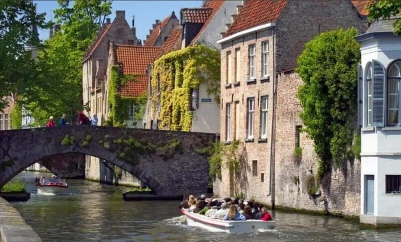 Small-Group Bruges Tour with opt Canal Cruise from Zeebrugge - Who Should Consider This Tour?