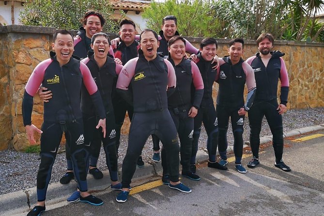 Small-Group Cliff Jumping Experience in Mallorca Review - Scenic Backdrops and Natural Landscapes