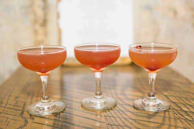 Small-Group Cocktail Tour in Denver - Cocktail Highlights