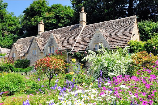 Small Group Cotswolds Villages, Stratford and Oxford Day Tour from London - The Sum Up