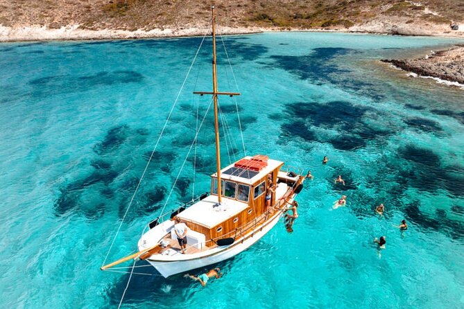 Small Group Cruise Around Antiparos & Despotiko With Lunch - Snorkeling in the Turquoise Waters
