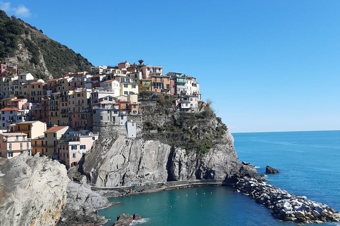 Small Group Day Tour in Cinque Terre and Pisa From Florence - Traveling in Comfort and Style