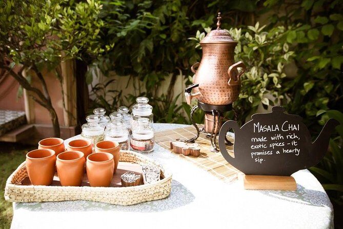 Small-group Delhi High Tea Experience - Key Points