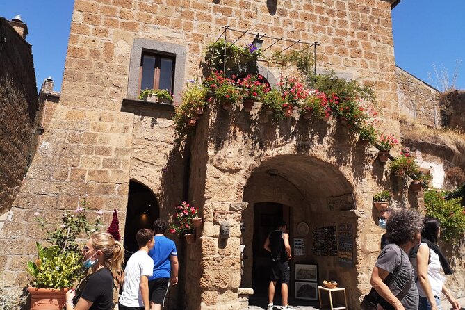 Small Group E-Bike Experience From Orvieto to Civita With Lunch - Key Points
