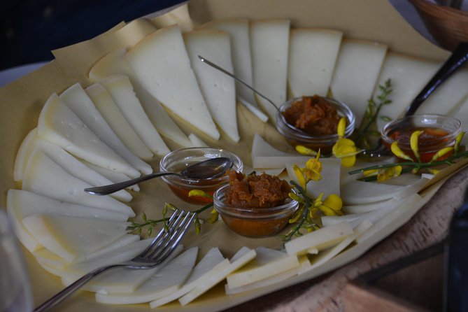 SMALL GROUP Experience Cheese & Chianti Visit Dairy & 3 Wineries - Discovering the Wineries