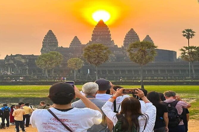 Small-Group Explore Angkor Wat Sunrise Tour with Guide - A Deep Dive into the Experience