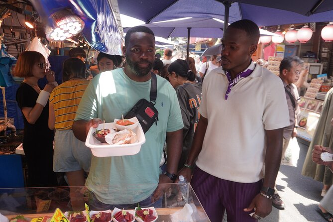 Small Group Food Tour in Tsukiji Market - Explore the Vibrant Tsukiji Market