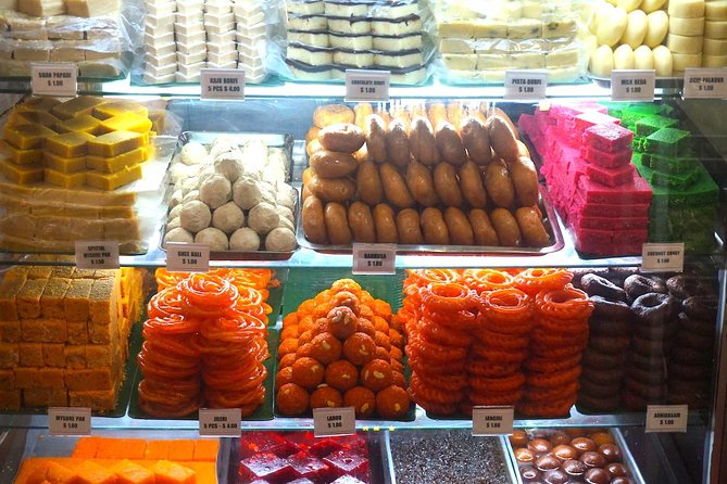 Small-Group Food Tour With Hawker Center: Eat Like A Local - Who Should Book This Tour?