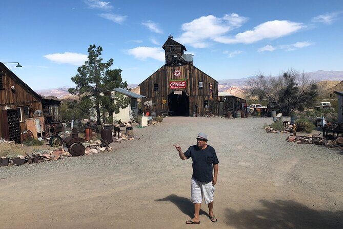 Small Group Ghost Town, 7 Magic Mountains, Las Vegas Sign - A Closer Look at the Itinerary