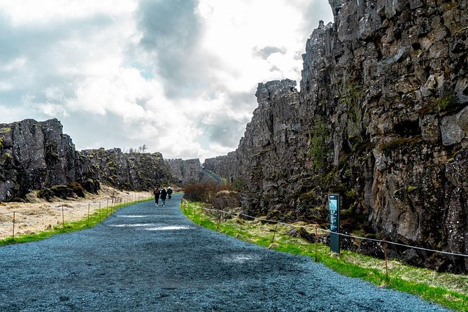 Small-Group Golden Circle Full-Day Tour From Reykjavik - Inclusions and Logistics