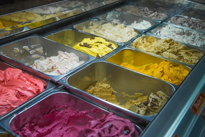 Small-Group Golden Circle Full-Day Tour From Reykjavik - Witnessing the Geysir Geyser